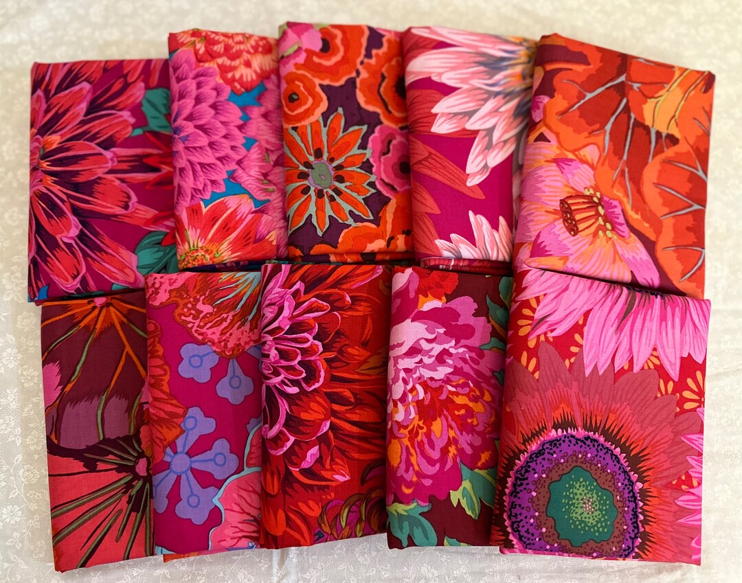 Razzle Dazzle Floral Bouquet 10 Fat Quarters Bundle Kaffe Fassett Reds Pinks Magenta Flowers ...