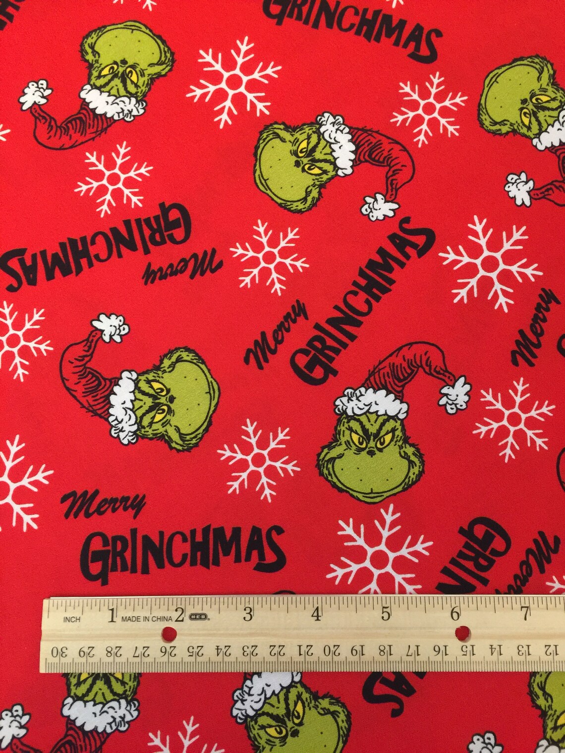 Half Yard How the Grinch Stole Christmas by Robert Kaufman Merry ...