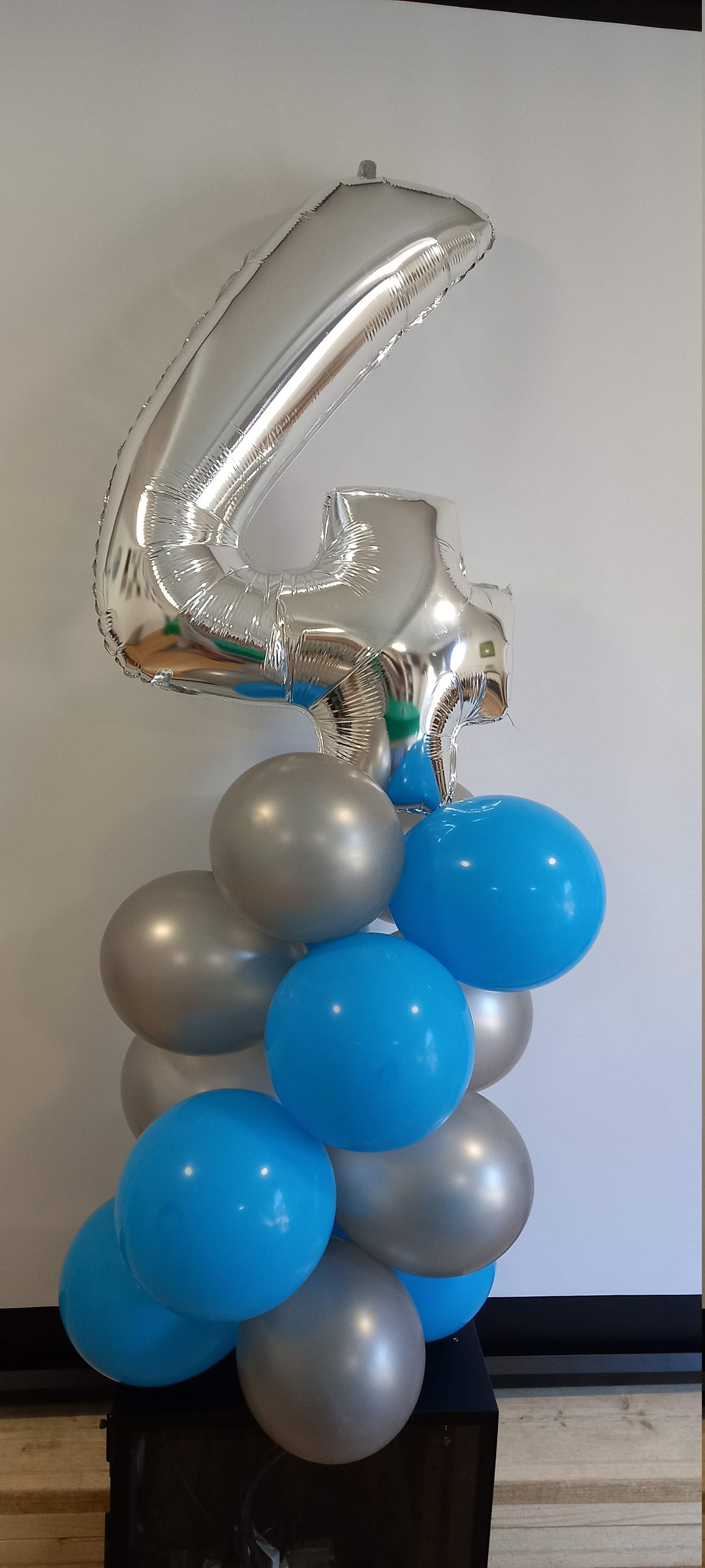 UK. Large 26 Number Foil Balloon Silver or Gold - Etsy