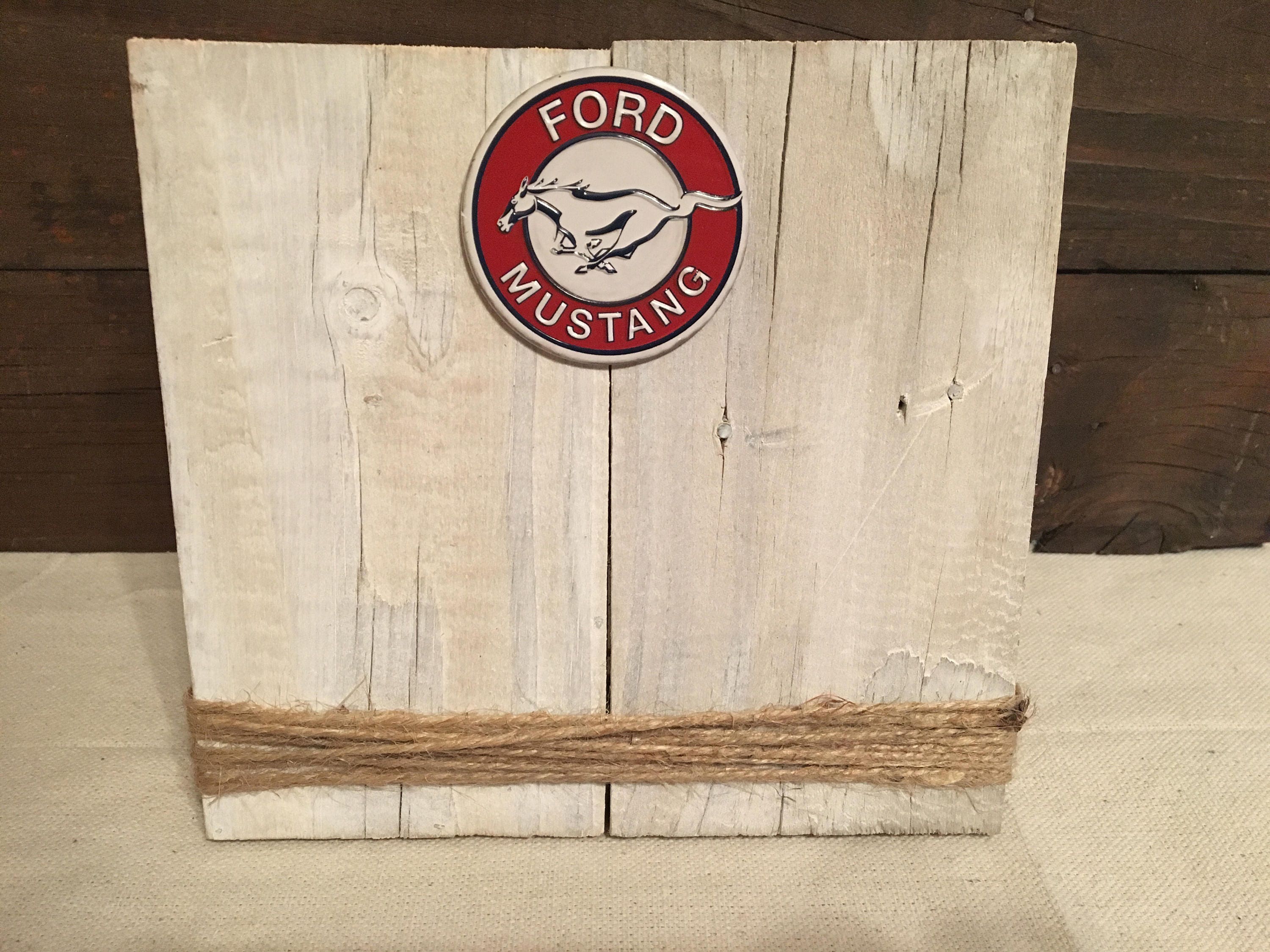 Reclaimed Wood Mustang Themed Photo Frame - Etsy
