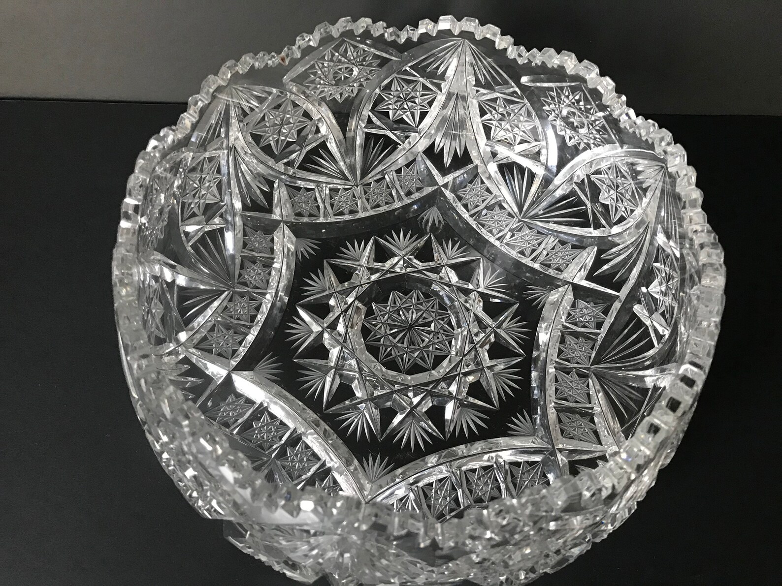 8 Deep Cut Crystal Bowl Featuring Hobstars and Fan Cuts - Etsy
