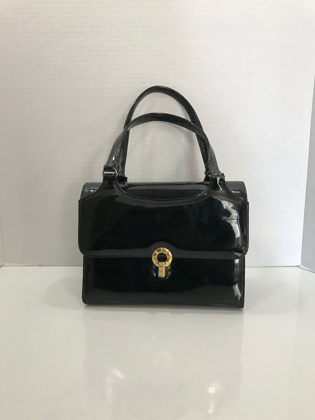 Elegant 50s Art Deco Kelly Style Handbag Vintage Black Patent Leather ...