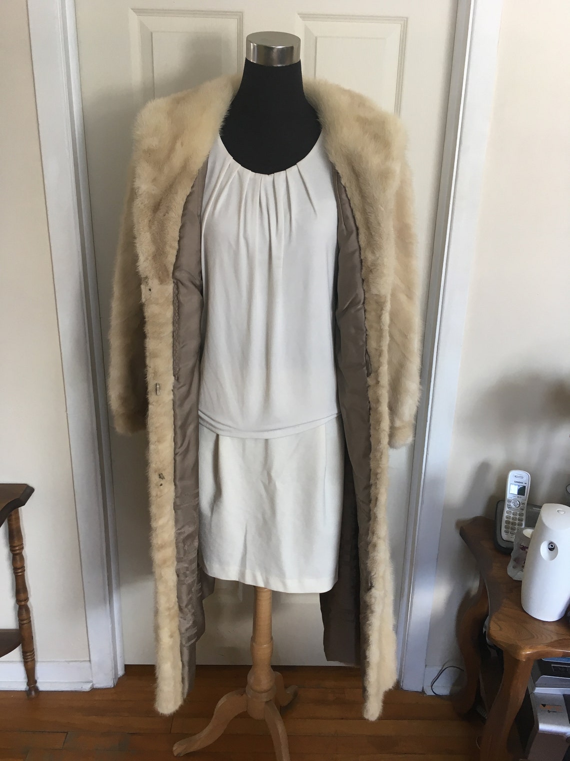 1980s Vintage Mink Chevron Cut Winter Coat Fur Coat Wing - Etsy