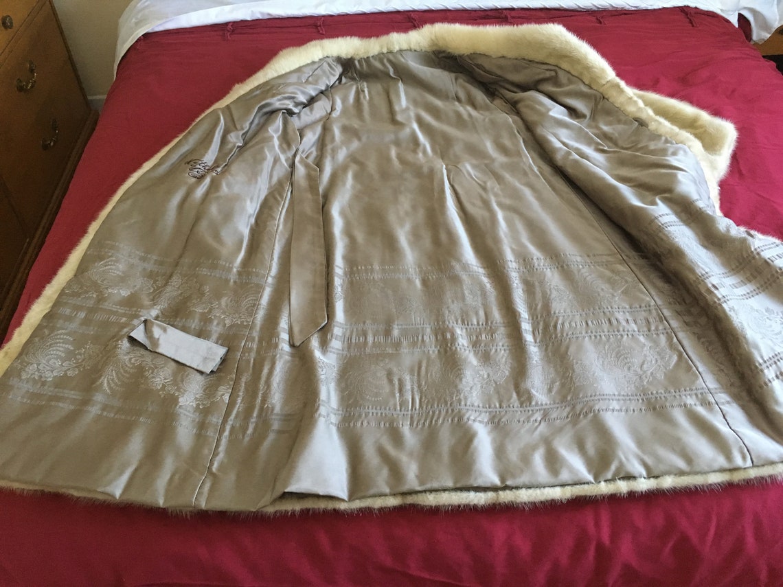 1980s Vintage Mink Chevron Cut Winter Coat Fur Coat Wing | Etsy