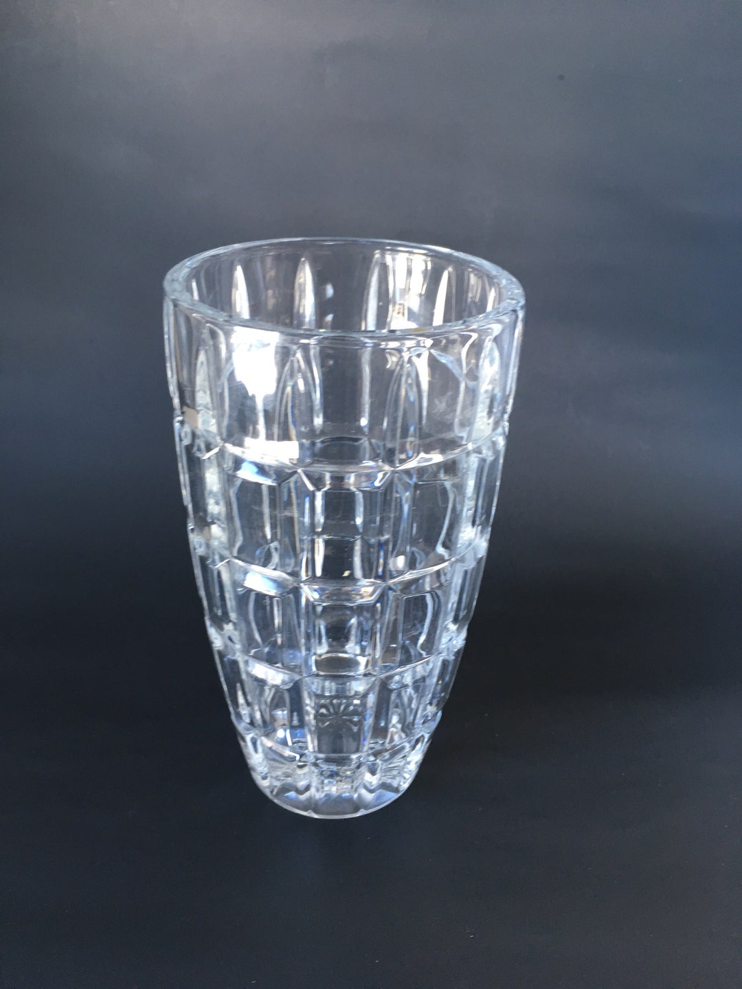 Macryl Crystal Poland Metropolis Pattern Vase Vertical and Horizontal ...