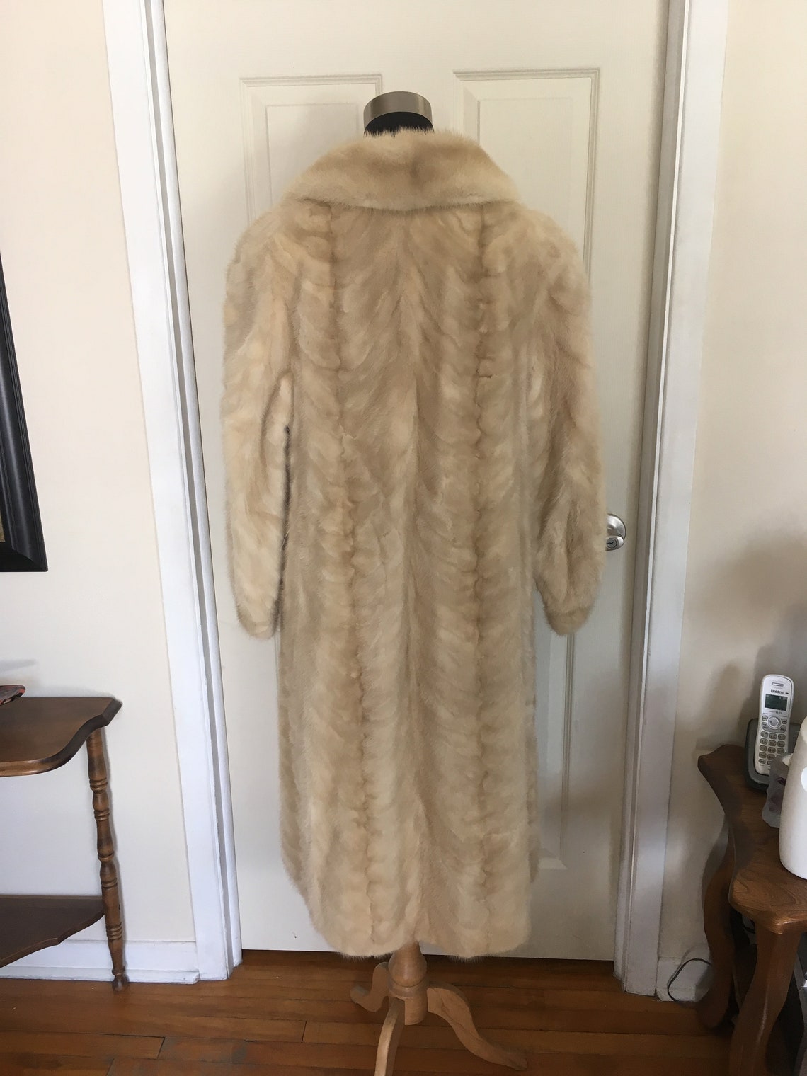 1980s Vintage Mink Chevron Cut Winter Coat Fur Coat Wing - Etsy