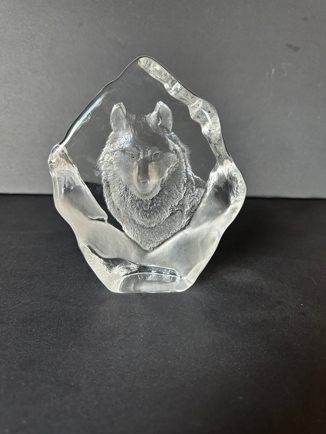 Mats Jonasson, Målerås Crystal Wolf Full Lead 28% Crystal Paperweight ...