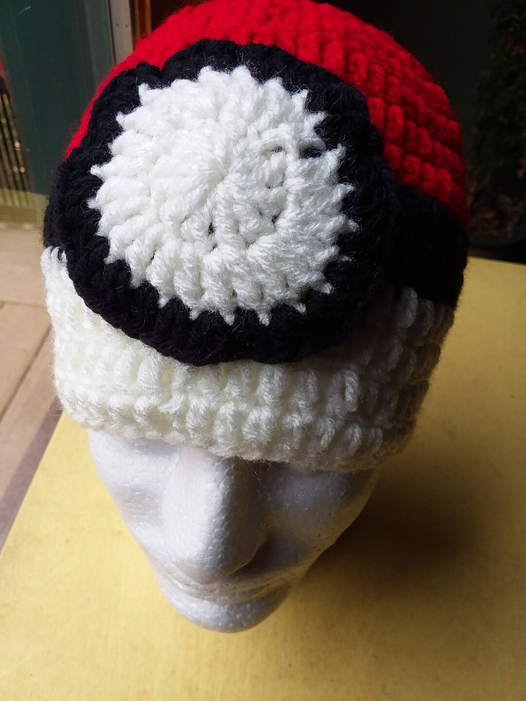 Pokeball Hat (pokemon Hat) - Etsy