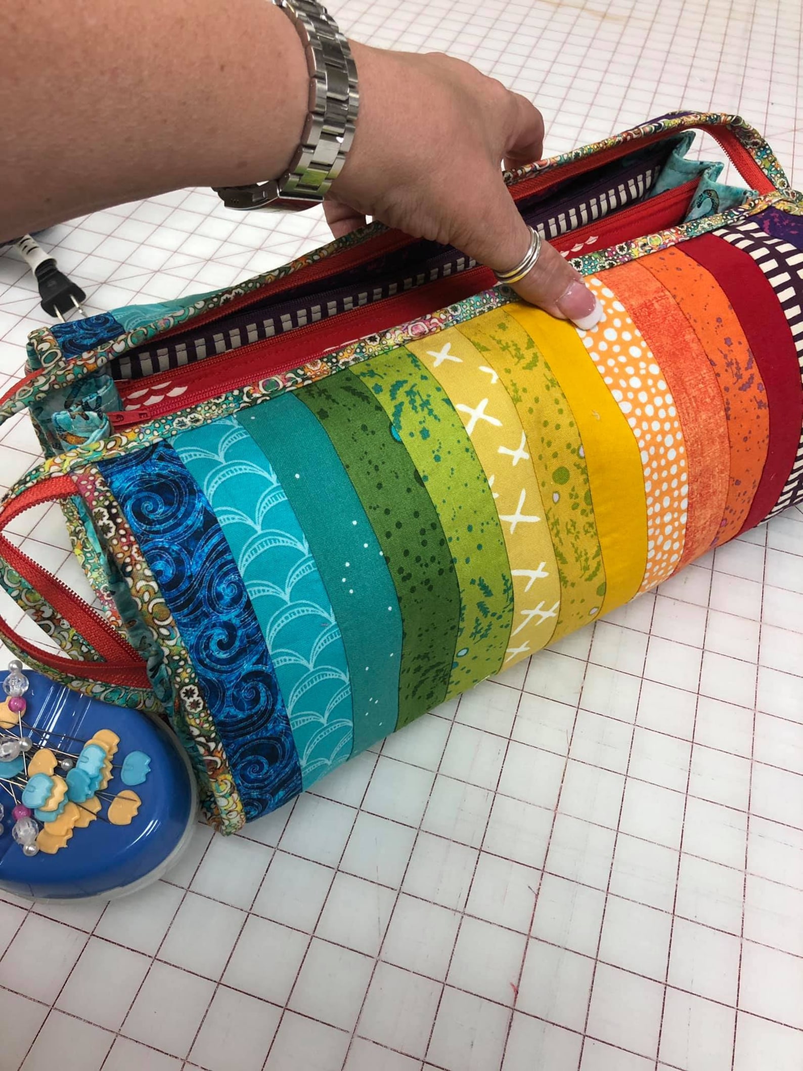 TULA Pink's Fave: 2023 BONZA Bionic Gear Bag V2.23 - Etsy