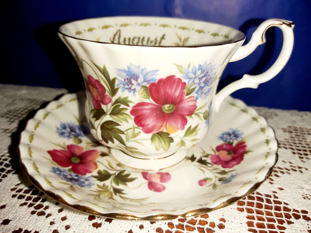 Royal Albert Porzellantasse Bone China Englische Blume August - Etsy.de