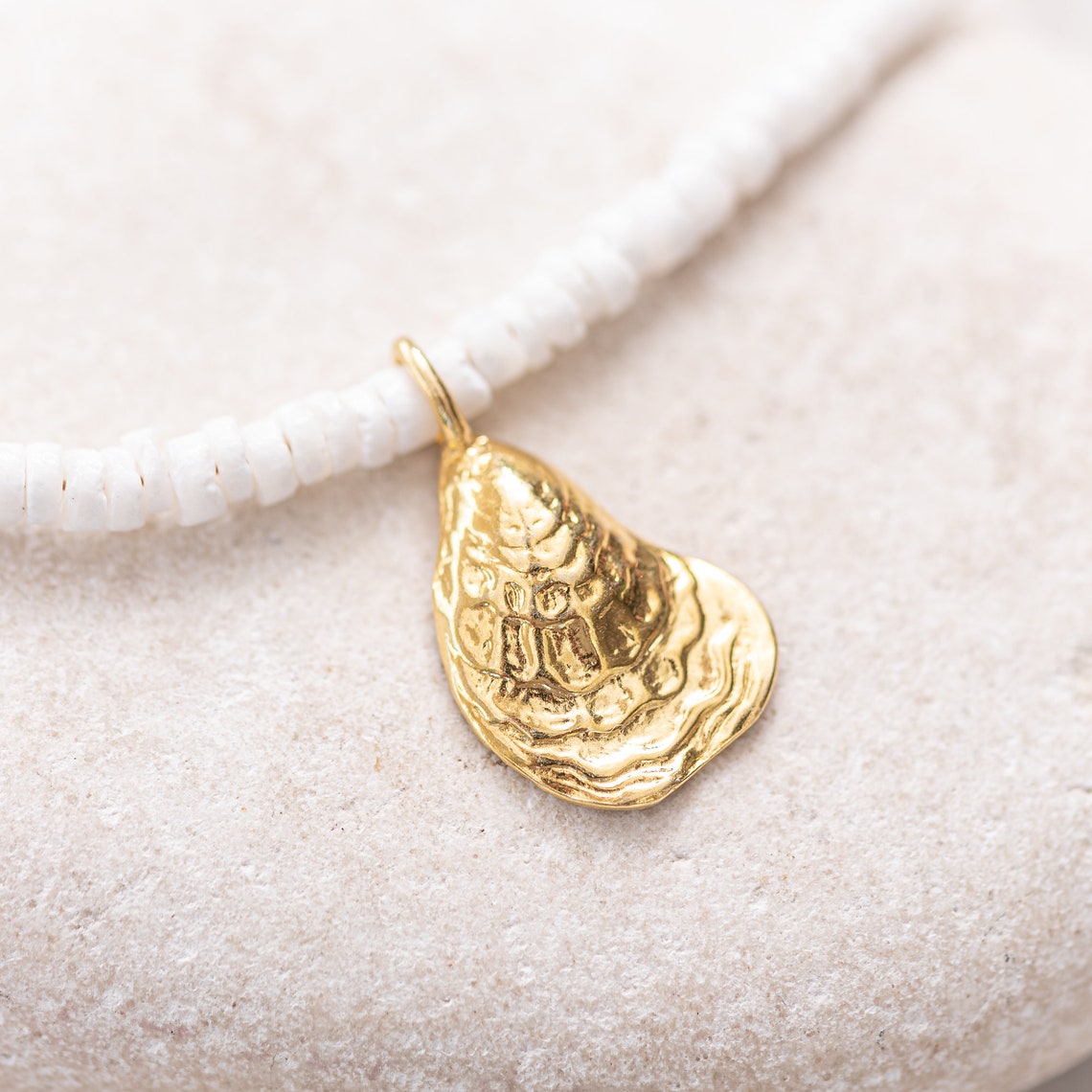 Gold Oyster Shell Necklace/oyster Shell Necklace/white - Etsy Gold Oyster Shell Necklace/oyster Shell Necklace/white - Etsy