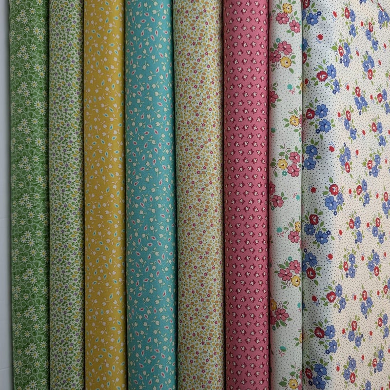 Lilac Small Print Cotton Fabric - Etsy