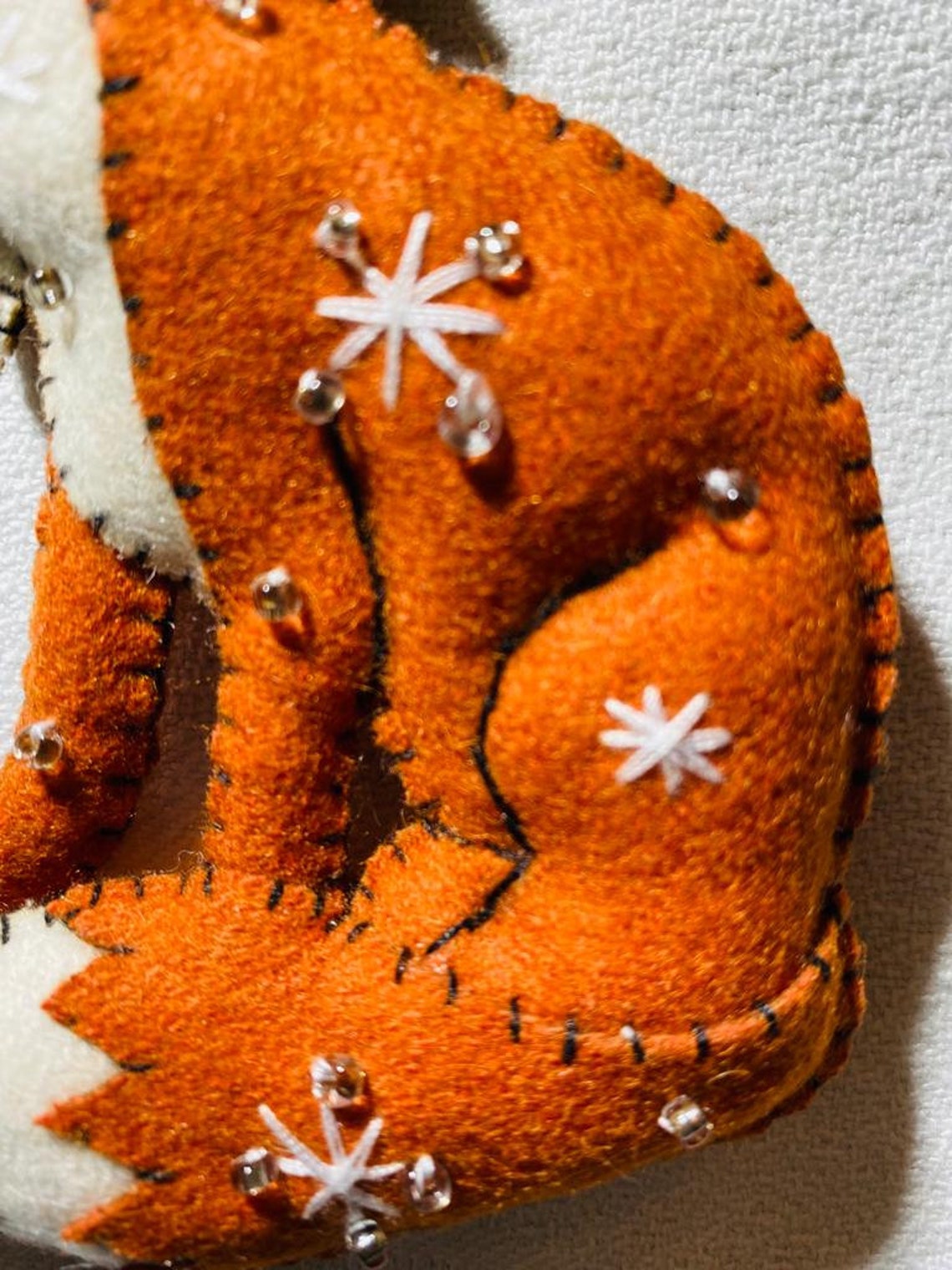 6 Adorable Fox in Snowflakes and Winter Scarf Christmas - Etsy