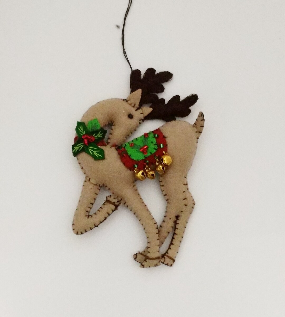 6 Reindeer Wool Felt Appliqued Ornament - Etsy