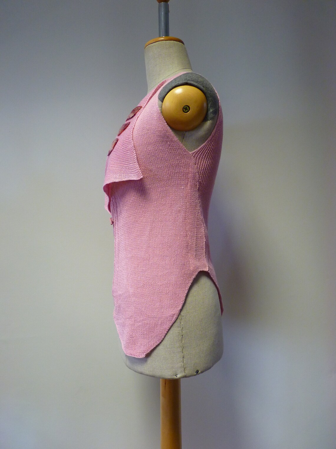 Pink linen vest size S. | Etsy