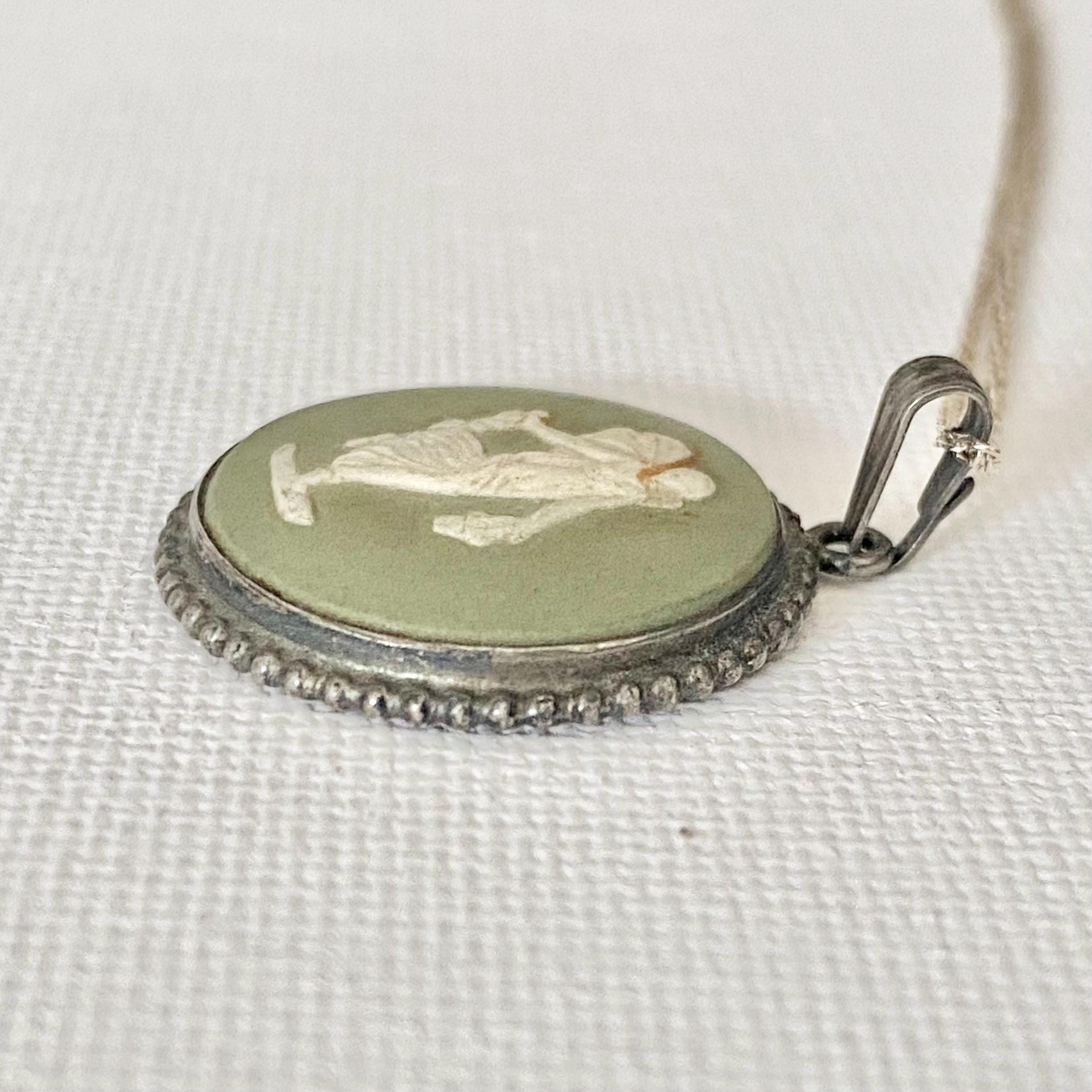 Vintage Sterling Silver Wedgewood Jasperware Necklace - 1978 Vintage ...