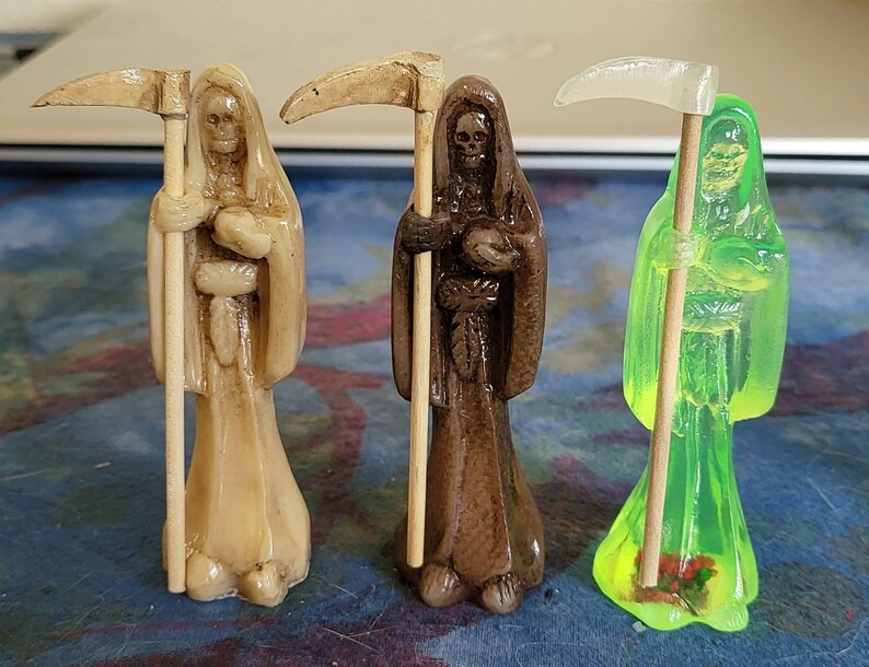 4 Inch Santa Muerte Estatua/holy Death Figurines - Etsy