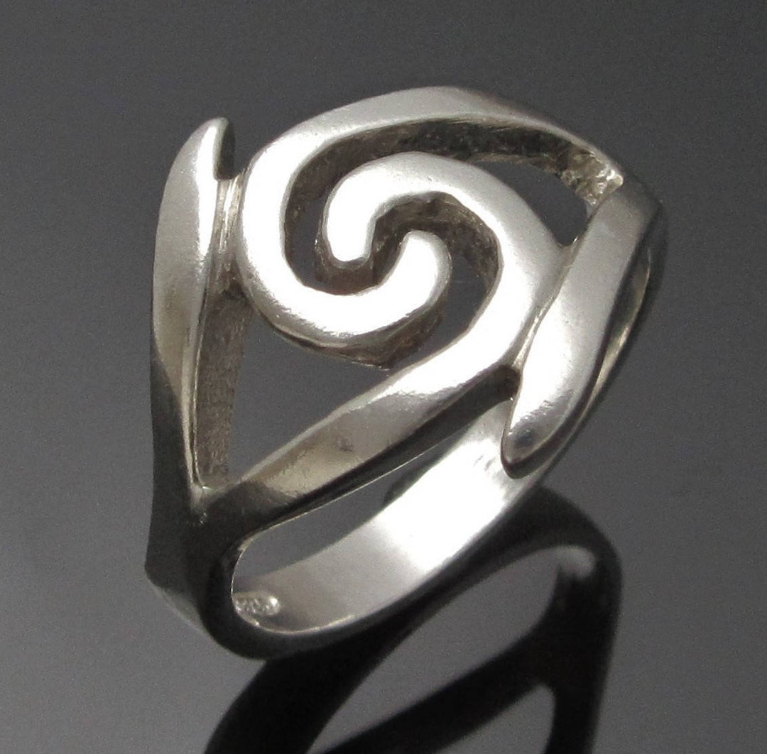 Newgrange Spiral Ring | Sterling Silver Newgrange Ring | Unique Irish ...