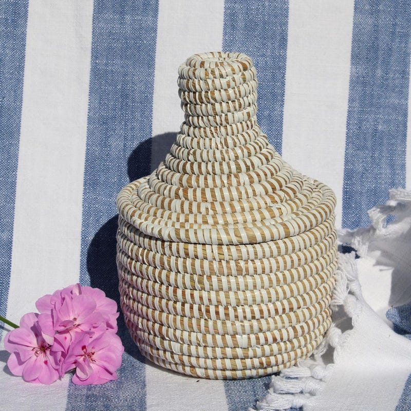 Small Basket With Lid - Etsy