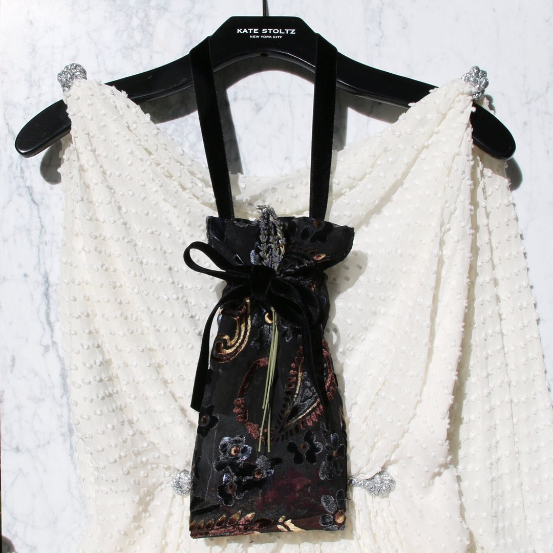 Burnout Velvet Closet Sachet 1/1 - Etsy