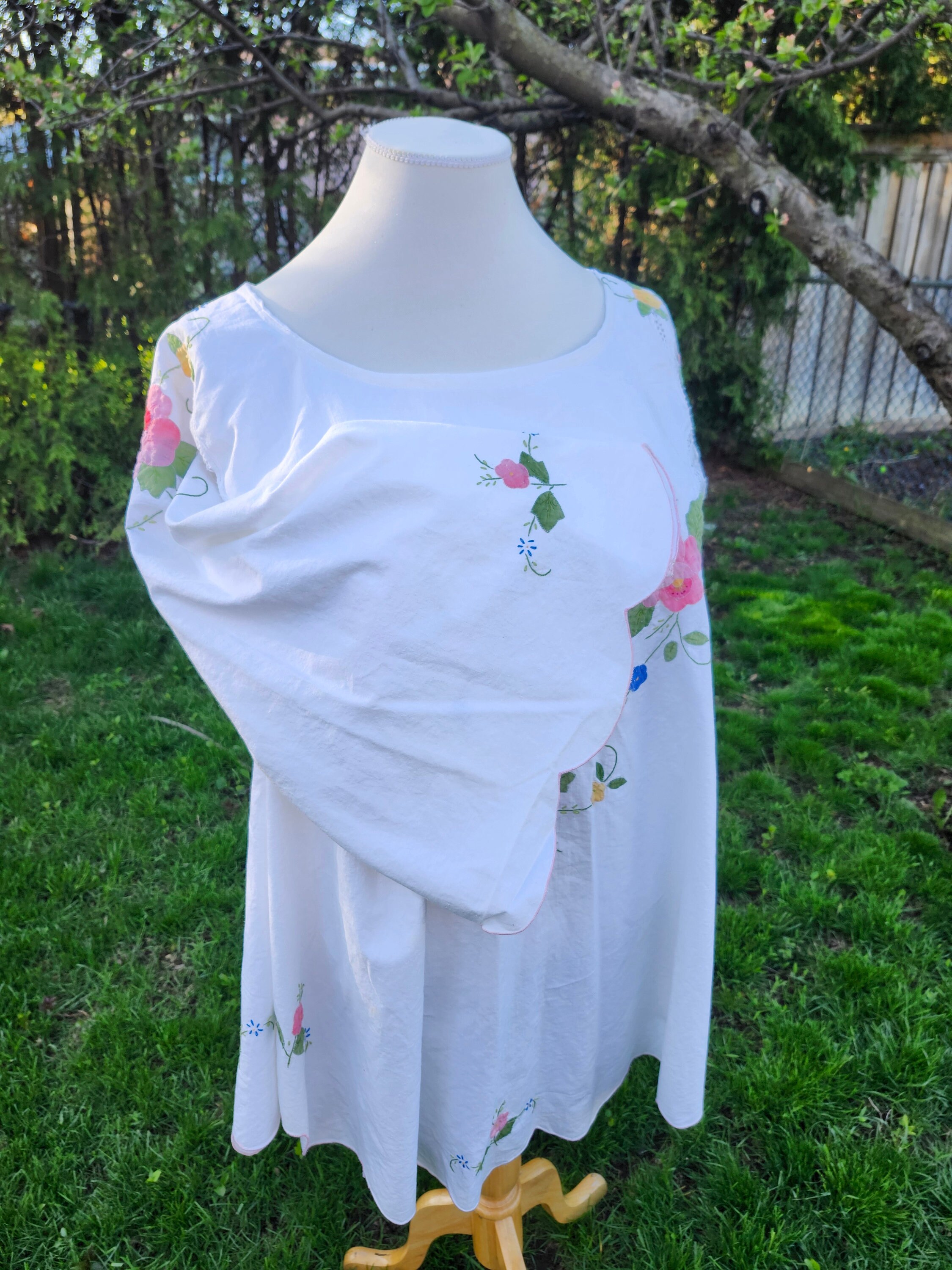 Upcycled Repurposed Embroidered Tablecloth Blouse. 4X. - Etsy