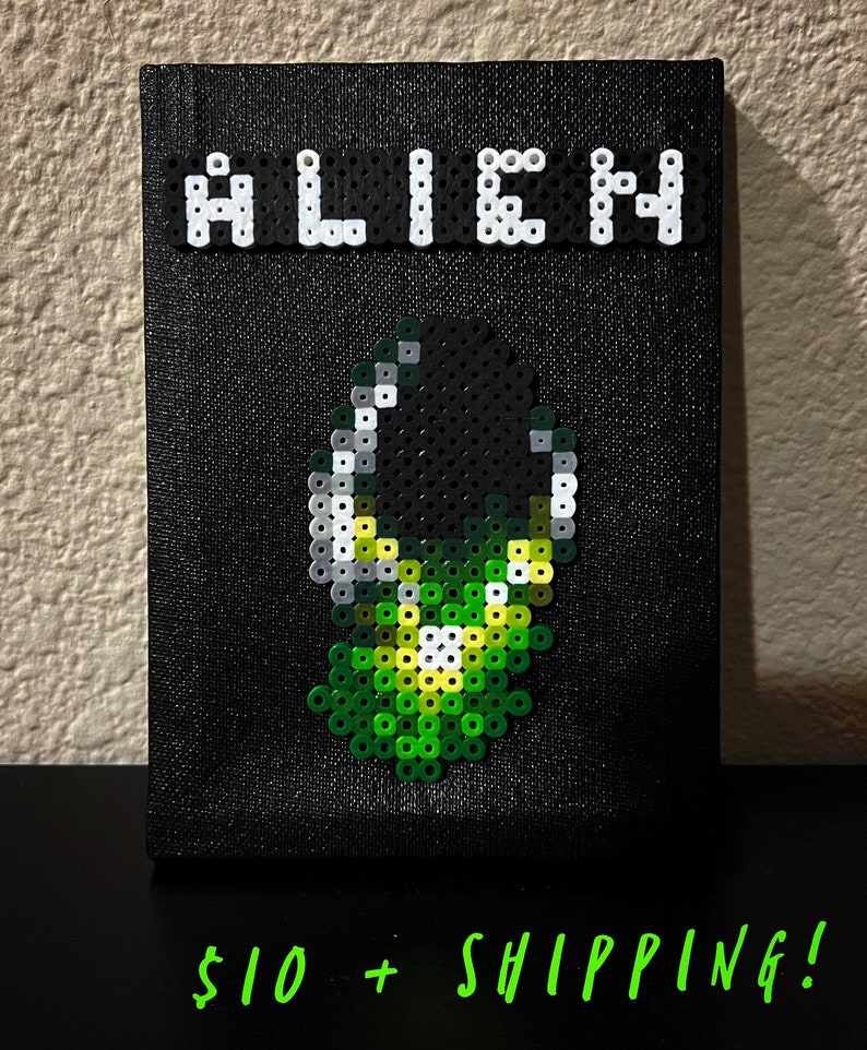Alien Pixel Art Poster - Etsy