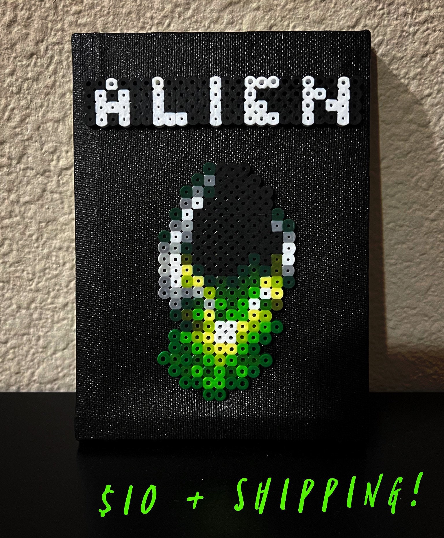 Alien Pixel Art Poster - Etsy
