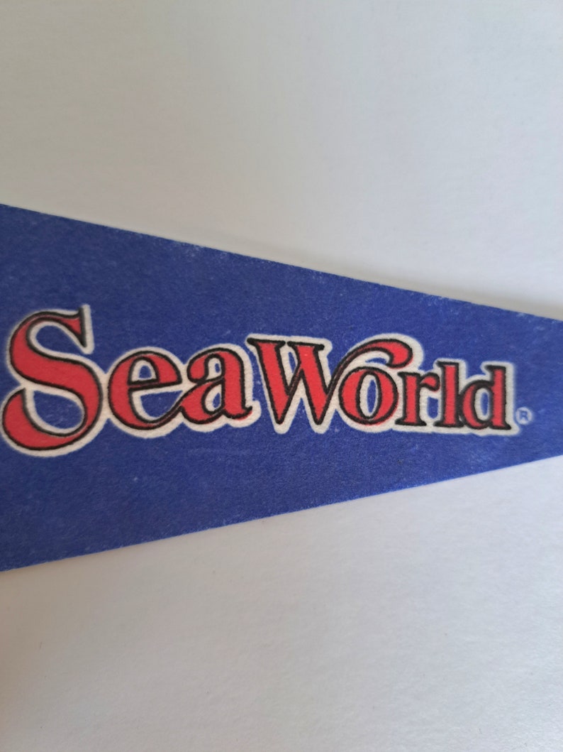 1980s Sea World Orlando, Florida Vacation Gift Shop Souvenir Pennant ...