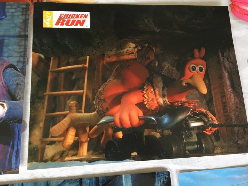 Chicken RUN Pathé (7) Advertising Posters Photographs Cinema-animated ...