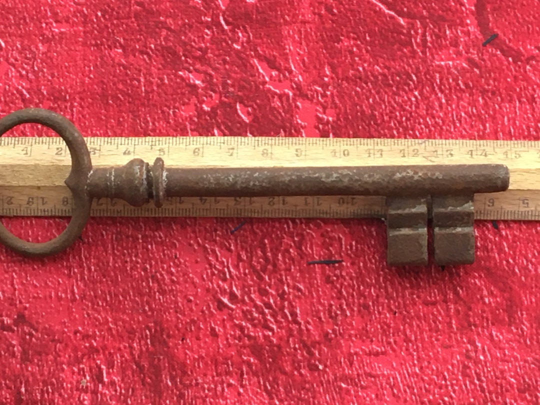 Old Castle Door Lock KEY in France Antiquités Ironwork Well - Etsy