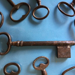12 Antique Wrought Iron Door Keys, 19th Century,castle-church Style+8 ...