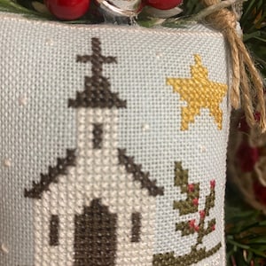 Faith Christmas Ornament, Christmas Cross Stitch Pattern (PDF) - Etsy
