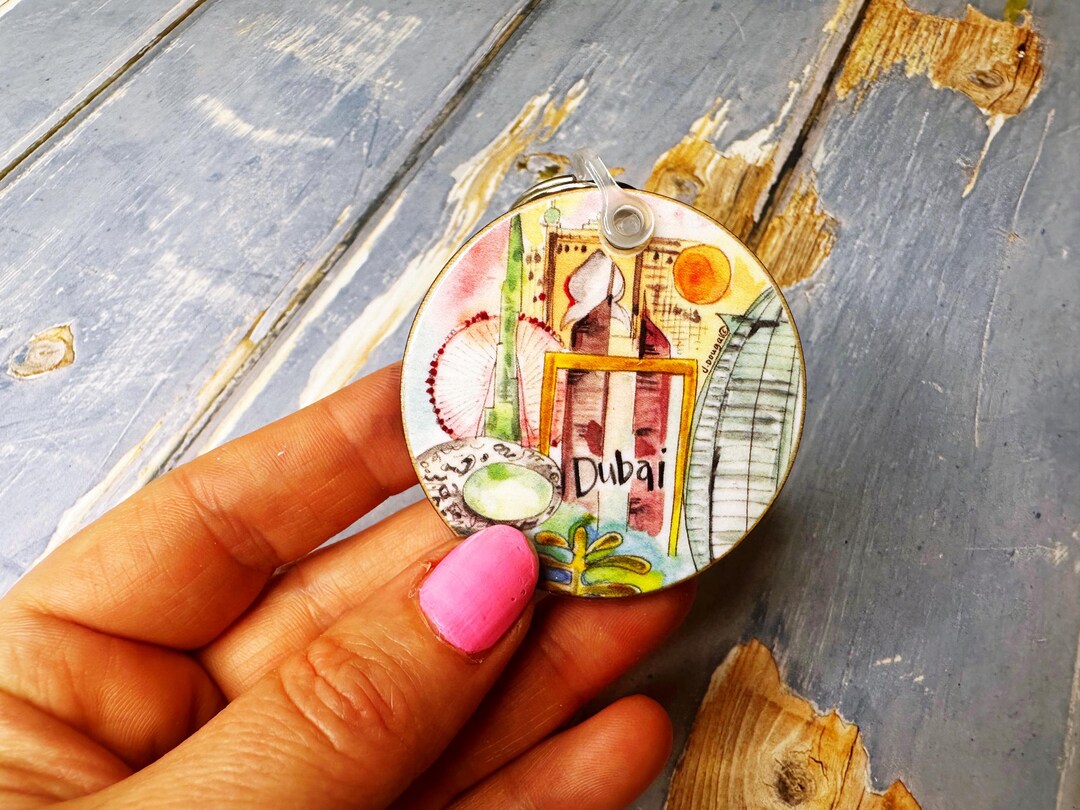 Dubai United Arab Emirates Travel Keepsake Wooden Printed Key Ring - Etsy