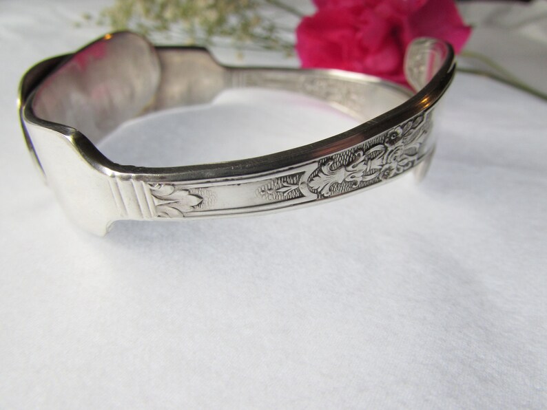 Silverware Cuff. Made from two antique silver plate knives. | Etsy