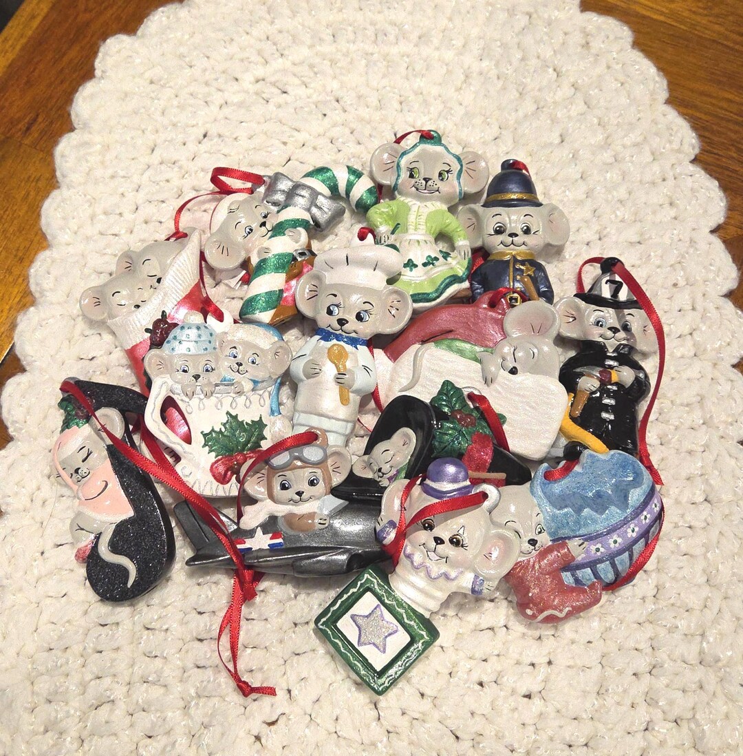 Hand Painted Vintage ALBERTA'S Ceramic Christmas Mouse Ornaments 2 - Etsy