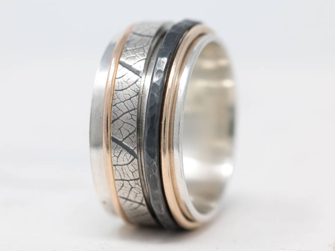 Sterling Silver and 9ct Yellow Gold Leaf Patterned Spinner Ring ...