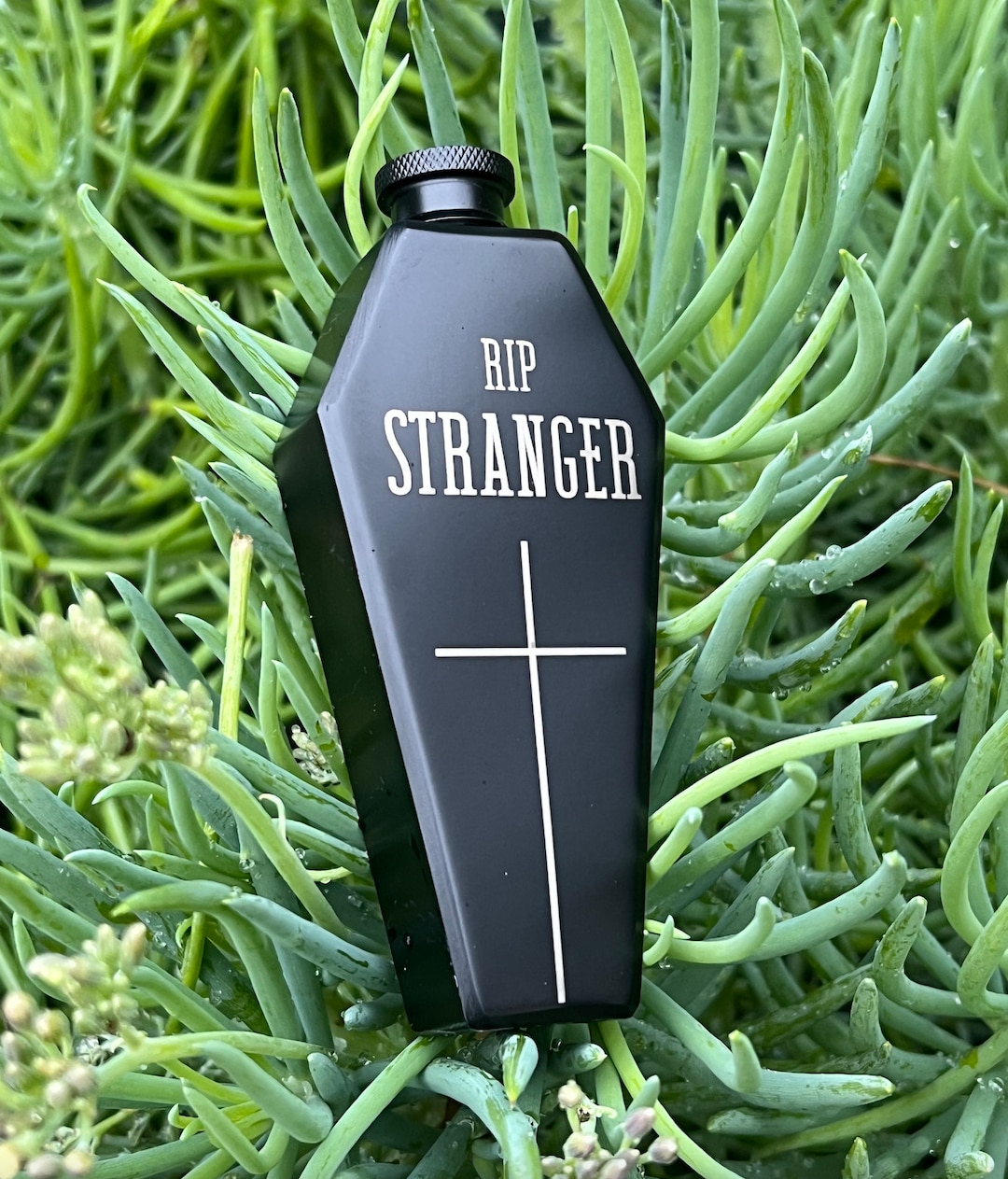 Custom Coffin Flask Personalized Hip Flask With Laser Engraving Gothic Flask For Unique