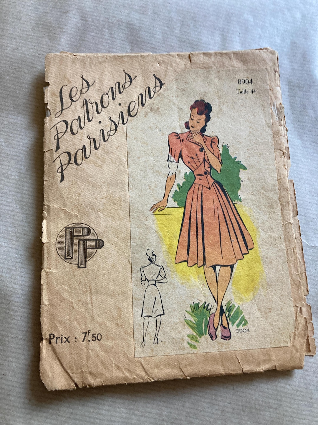 FRENCH 1930s / 1940s Lady's Feature Bodice Dress Sewing Pattern Ladies ...