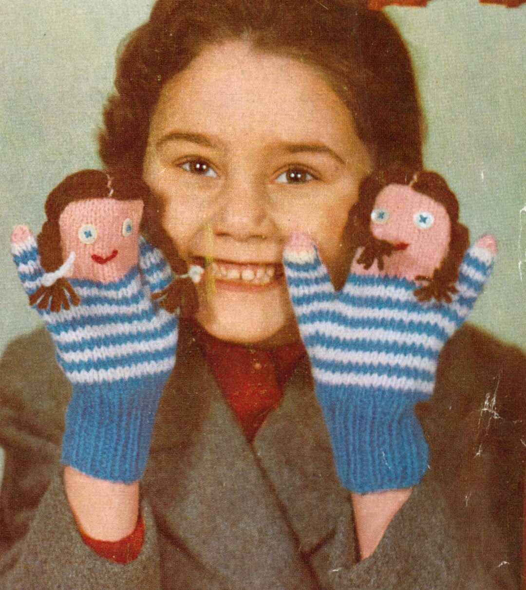 Novelty Toy Puppet Mittens for Children 1950s Vintage DK Knitting ...
