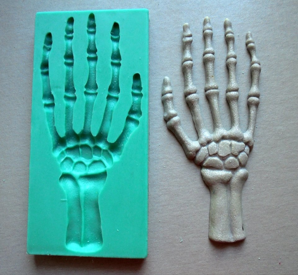 Silicone Mould / HALLOWEEN / Hand Skeleton / Sugarcraft Cake | Etsy