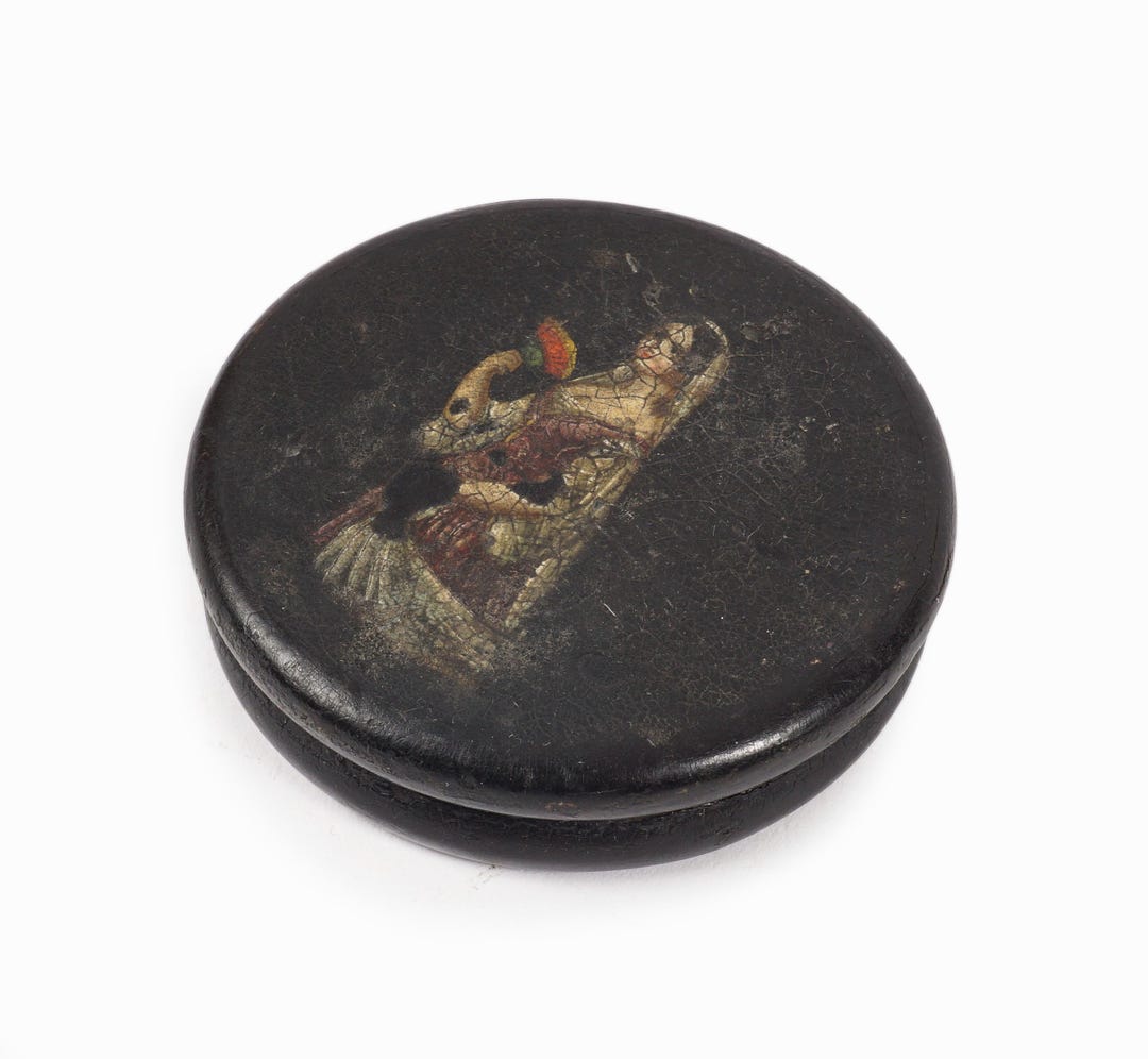 1800s Antique Lacquered Snuff Box Paper Hand-painted Woman Holding Fan ...