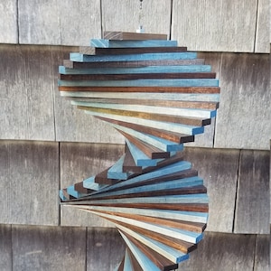 Stained Worn Navy Walnut Spinner Spiral Twister Garden Yard Tree Porch ...