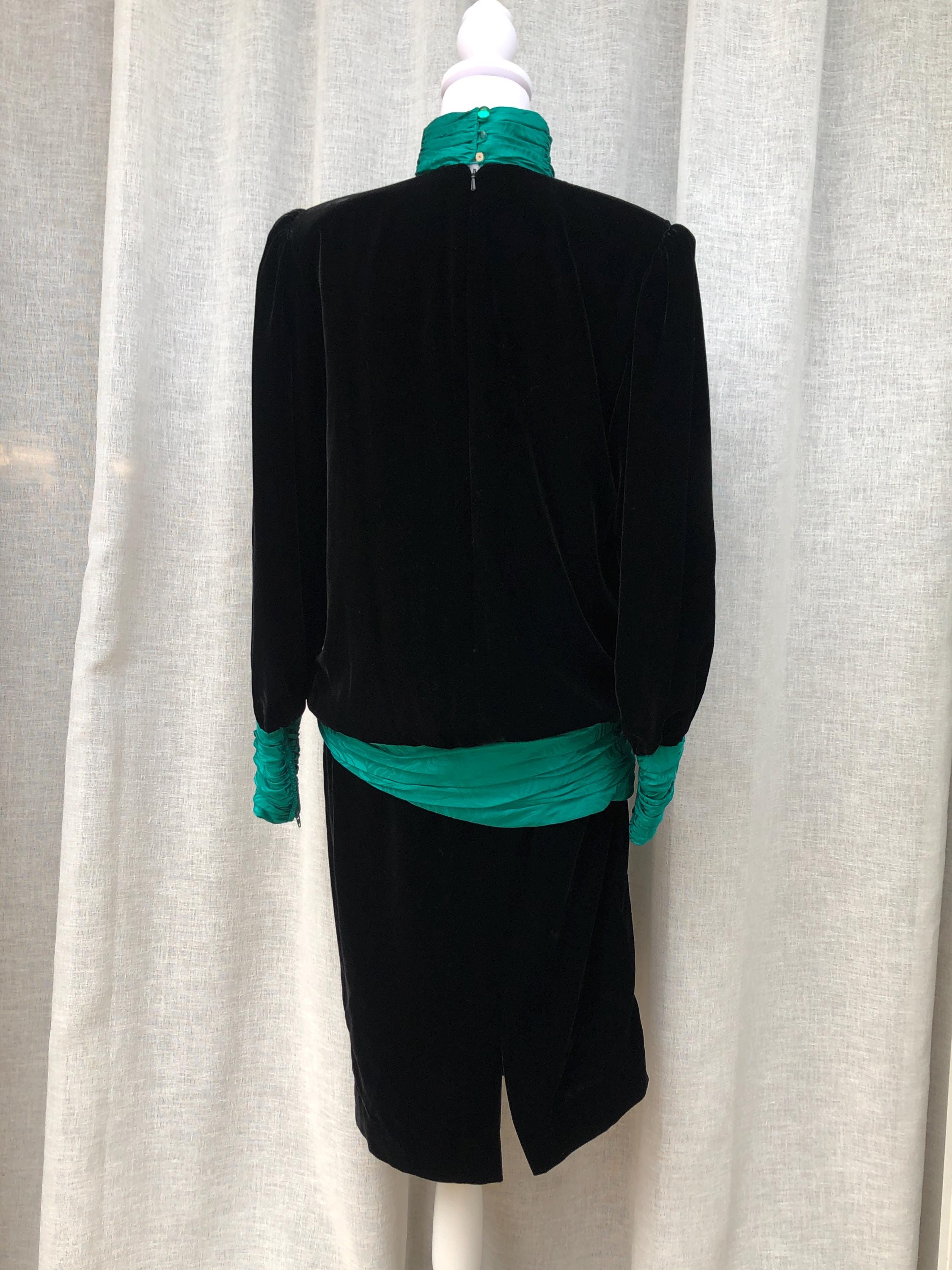 SILKS by St. Gillian Black Velvet Dress With Turquoise Green Brocade ...