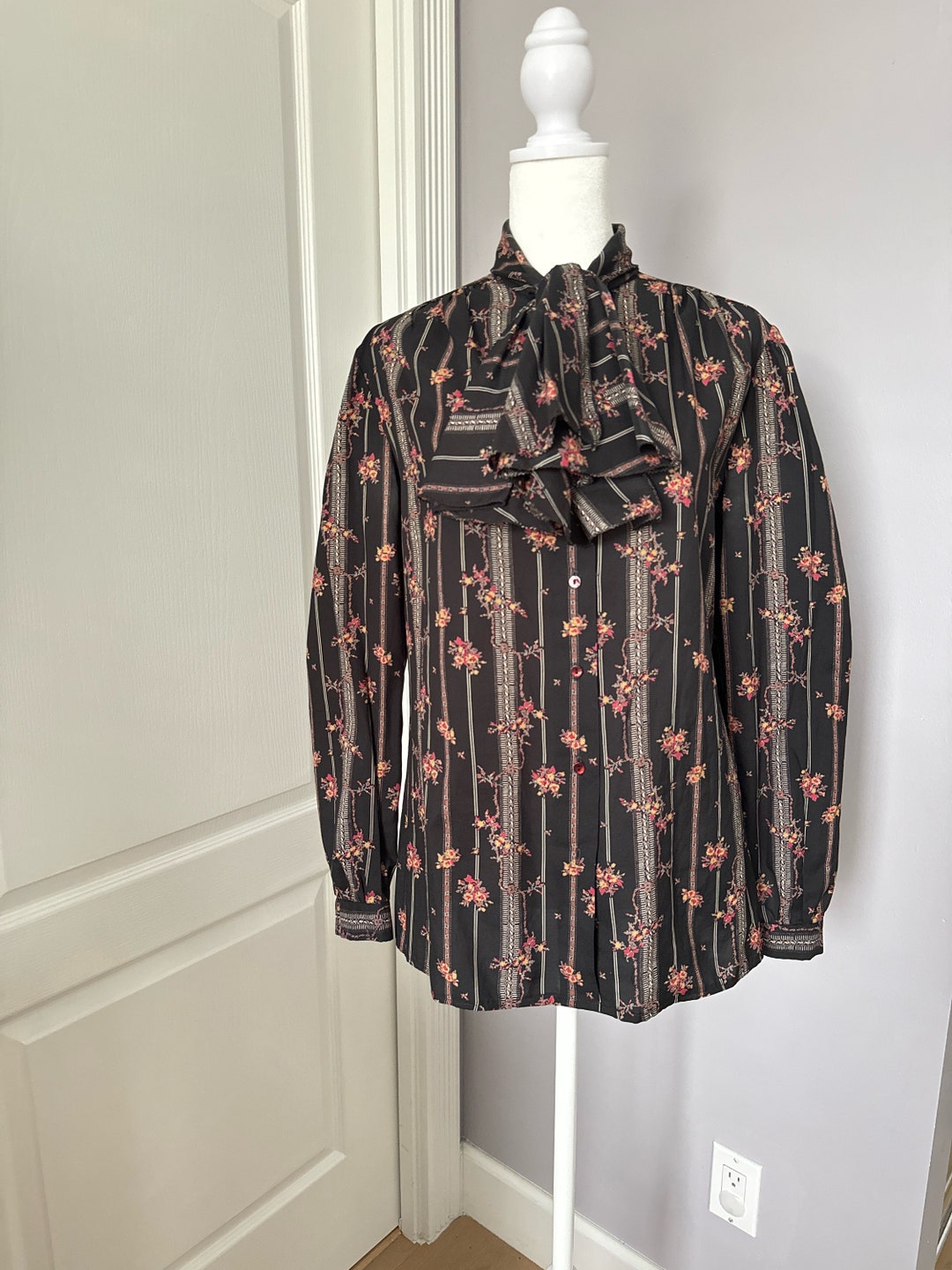 Contessa MONIQUE by FLORENCE ALPER Long Sleeve Blouse With Jabot Ruffle ...