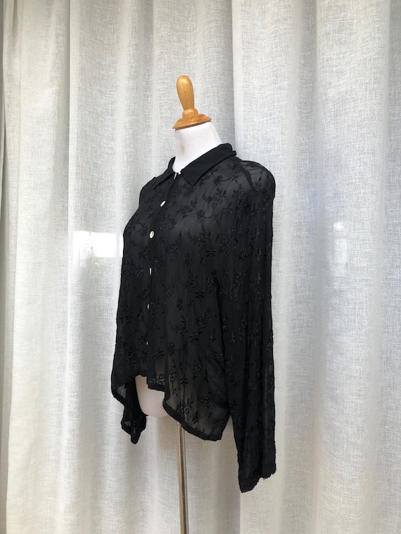 1990 D2NY Black sheer floral embroidered button down … - Gem