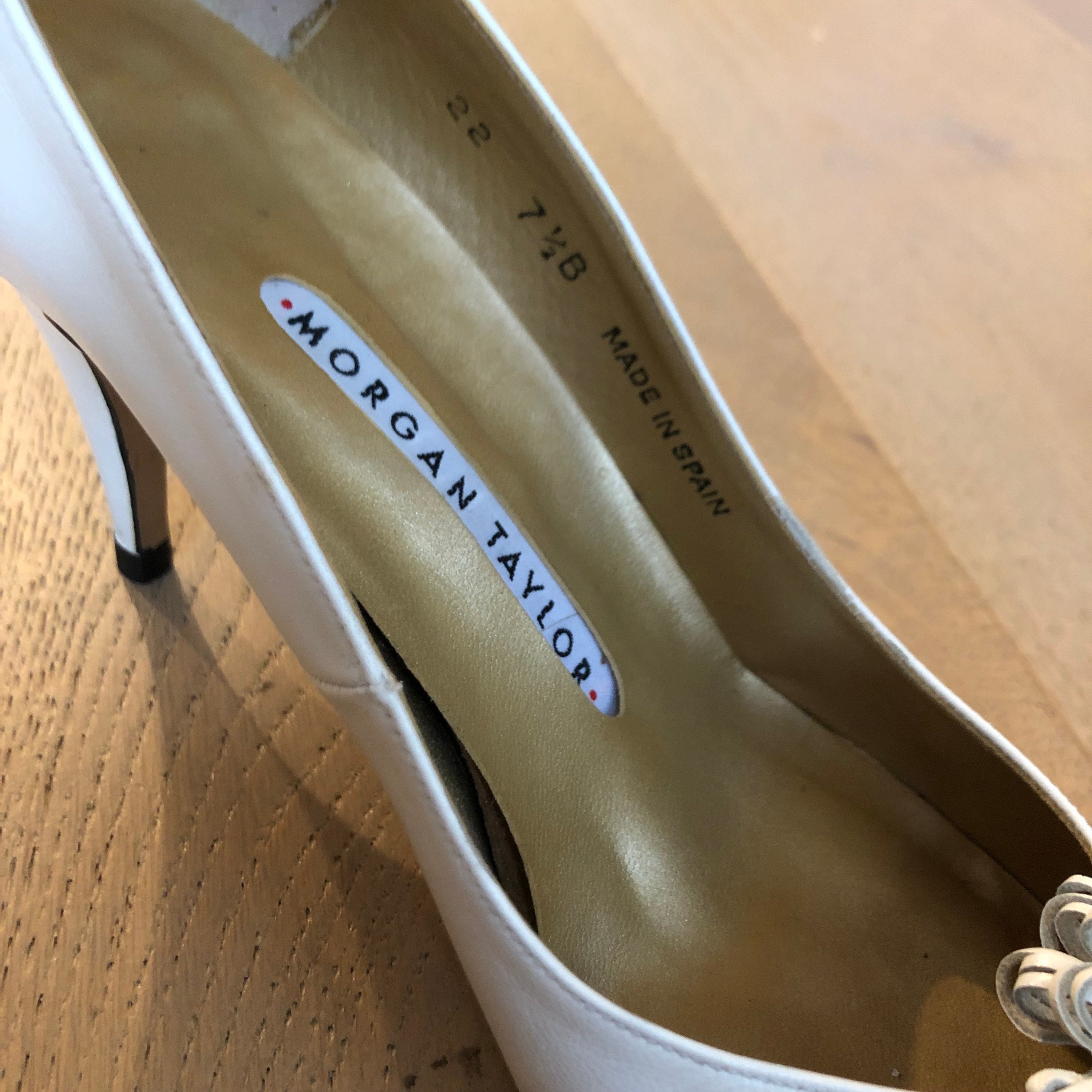 Morgan Taylor white leather pumps heels shoes sz 7 1/2 B | Etsy