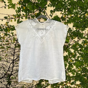 White Sleeveless Linen Top With Lace Embroidery Detail - Etsy