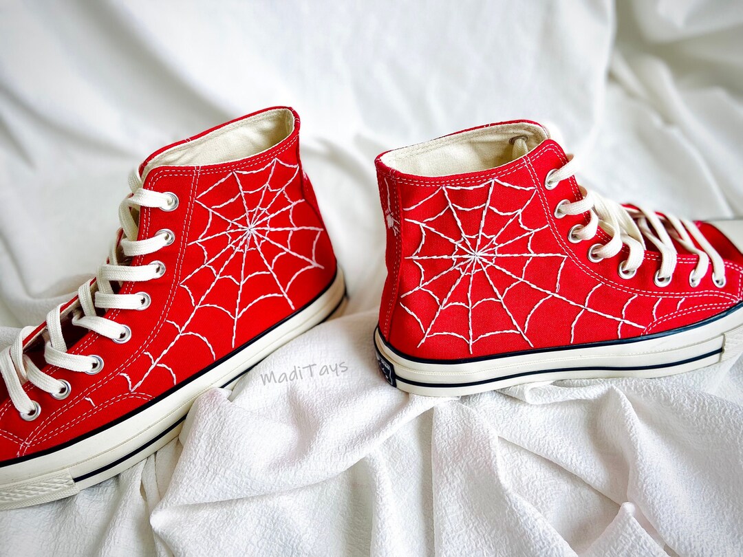 Spider Silk Embroidered Converse Chuck Taylo Custom/ Spider - Etsy
