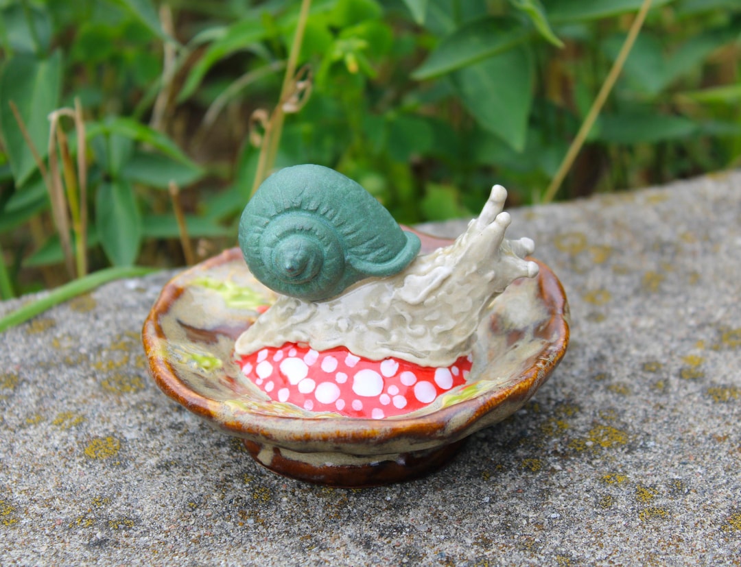 Handmade Ceramic Snail Dish: Tiny Pottery Catch-all Tray - Etsy