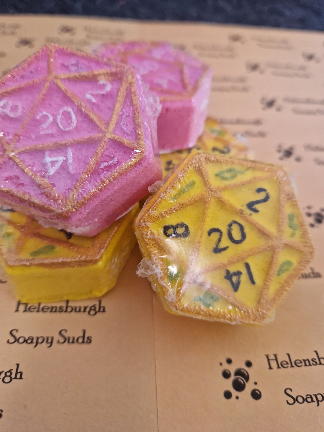 D20 Dice Shaped Mini Bath Bomb: DND Nerdy Gift, Vegan Friendly - Etsy